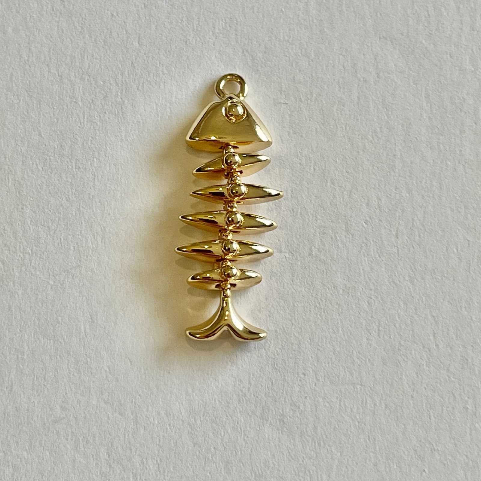 Charm Arête de poisson - MLS Créations bijoux à La Rochelle